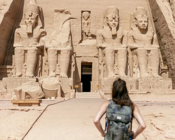 Abu Simbel Temples Guide 2026 | Ramesses II | Egyptra